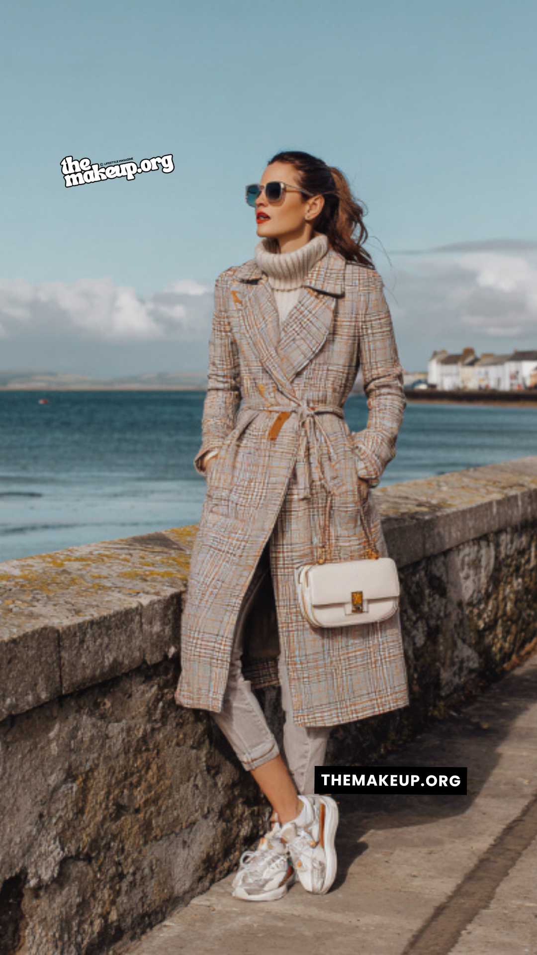 What to Wear in Ireland October: Essential Packing Guide - The Makeup