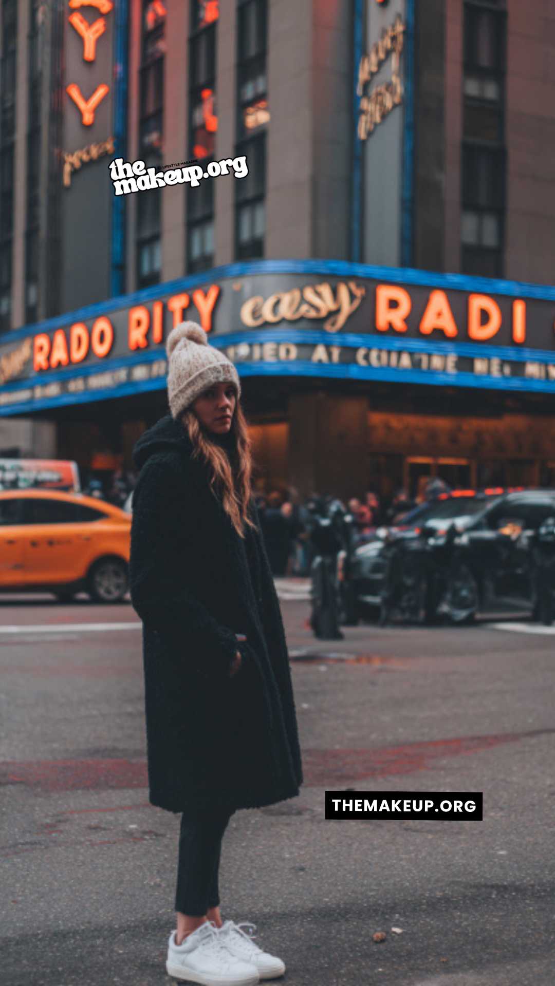 What To Wear In New York November +35 Stylish NYC Fall Outfits ...
